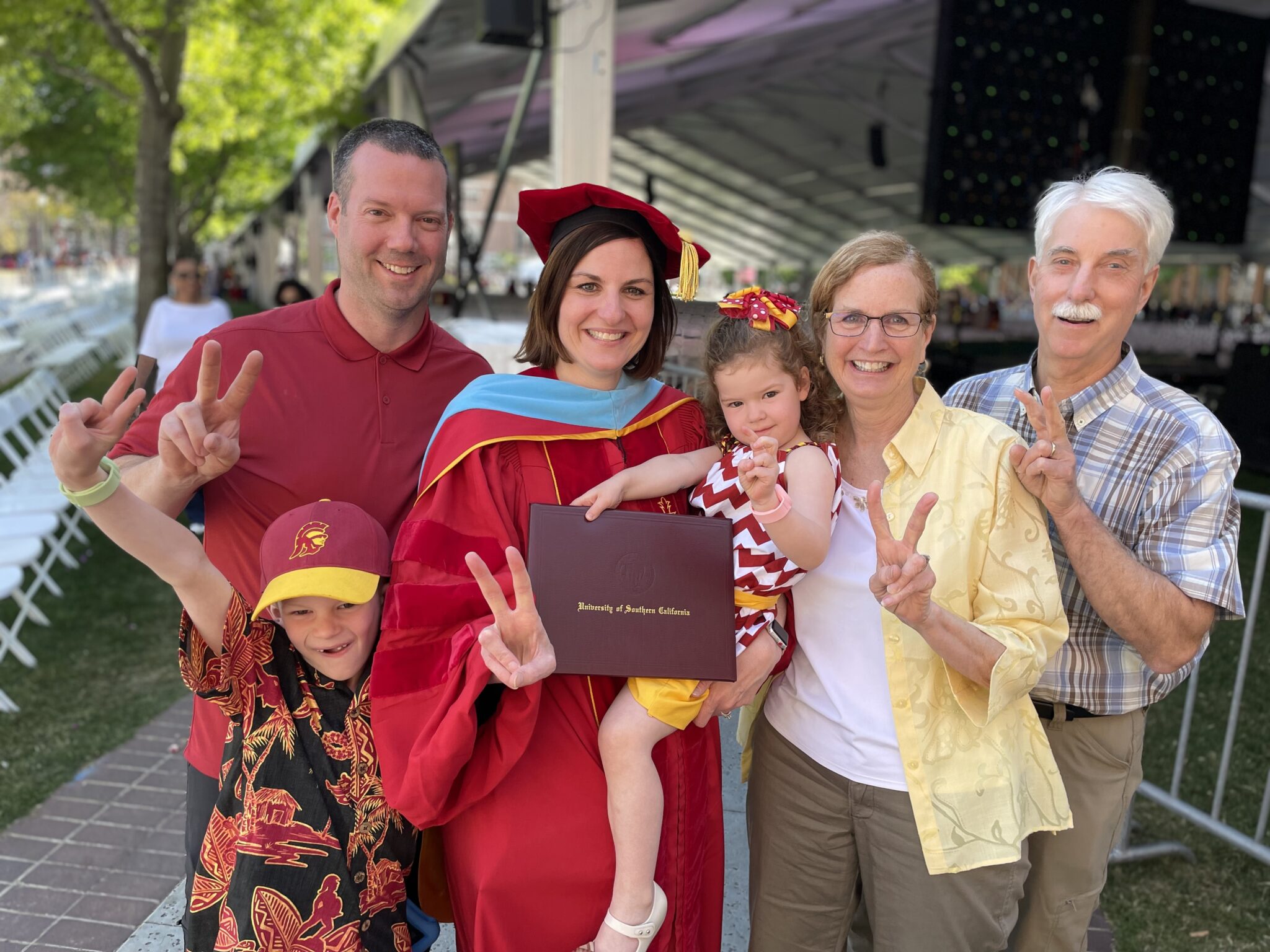 Congratulations graduating faculty and staff - Employee Gateway